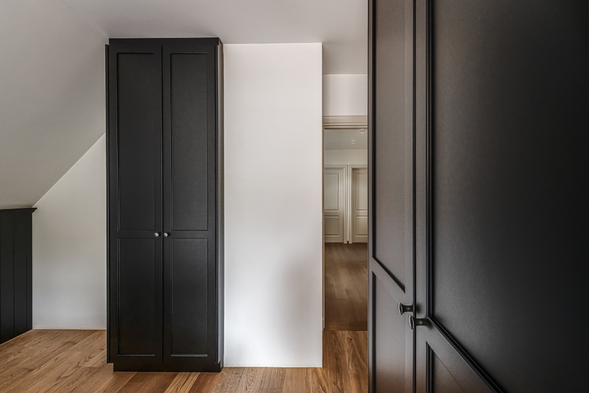 Dressings op maat - Inloopkasten | Interieur Van Gool