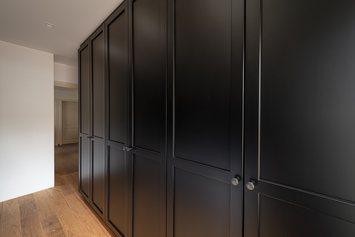 Dressings op maat - Inloopkasten | Interieur Van Gool